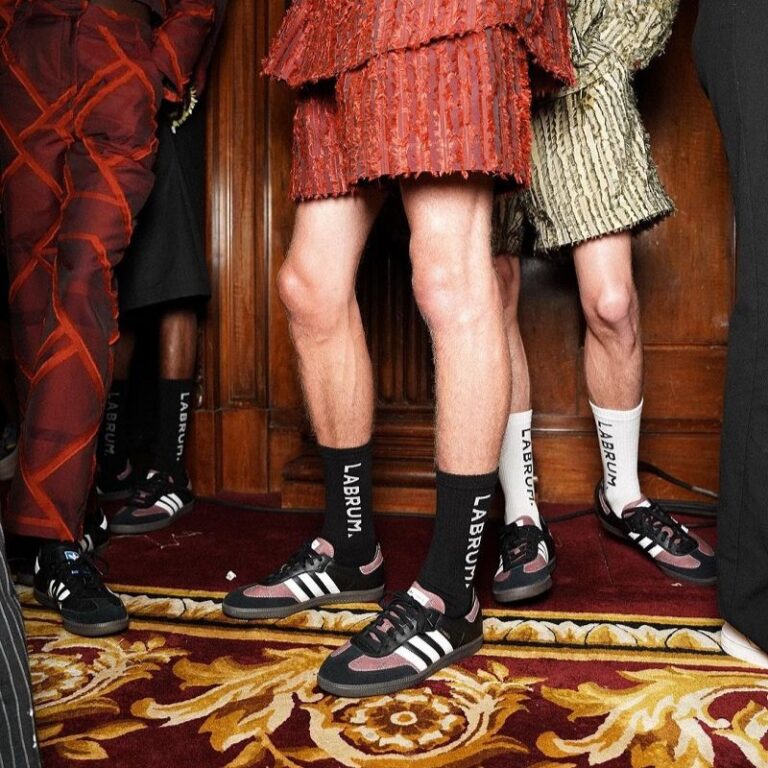 10月20日,27日海外発売【notitle x adidas samba “THE GREAT SAMBA”】クラシックなシルエットを ...