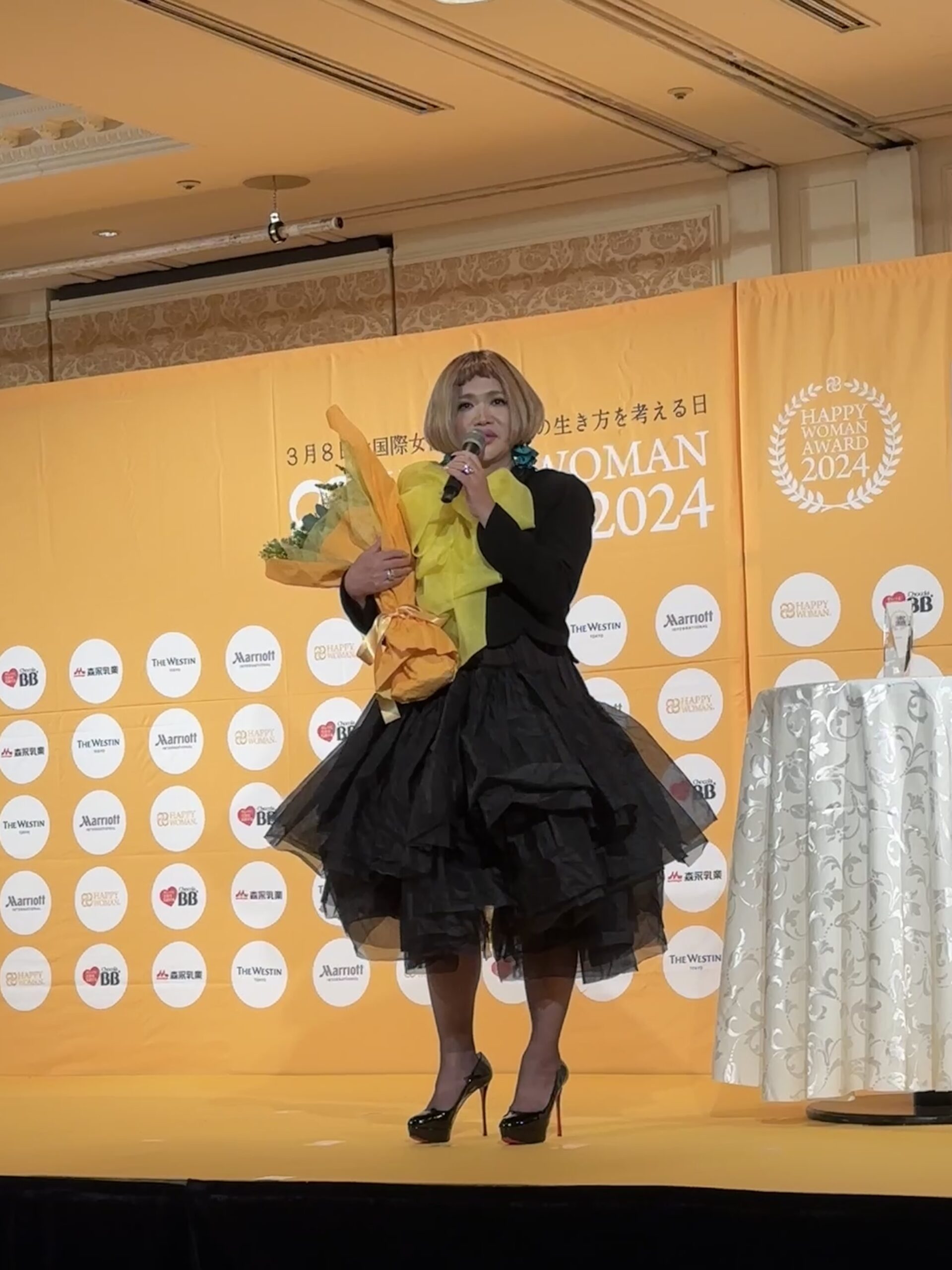 国際女性デー【HAPPY WOMAN FESTA 2024】IKKOさんが涙ながらに語った受賞の心境