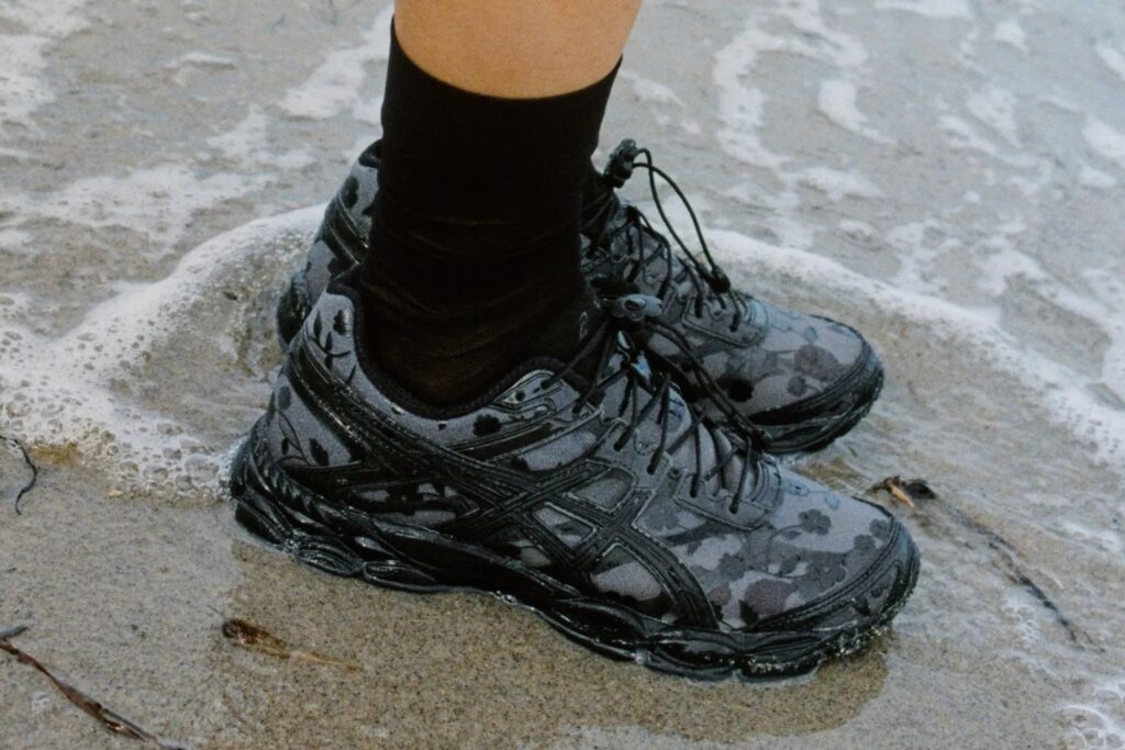 6月27日国内/7月11日海外発売｜Cecilie Bahnsen x ASICS Gel-Cumulus 16 "Floral Pack ...