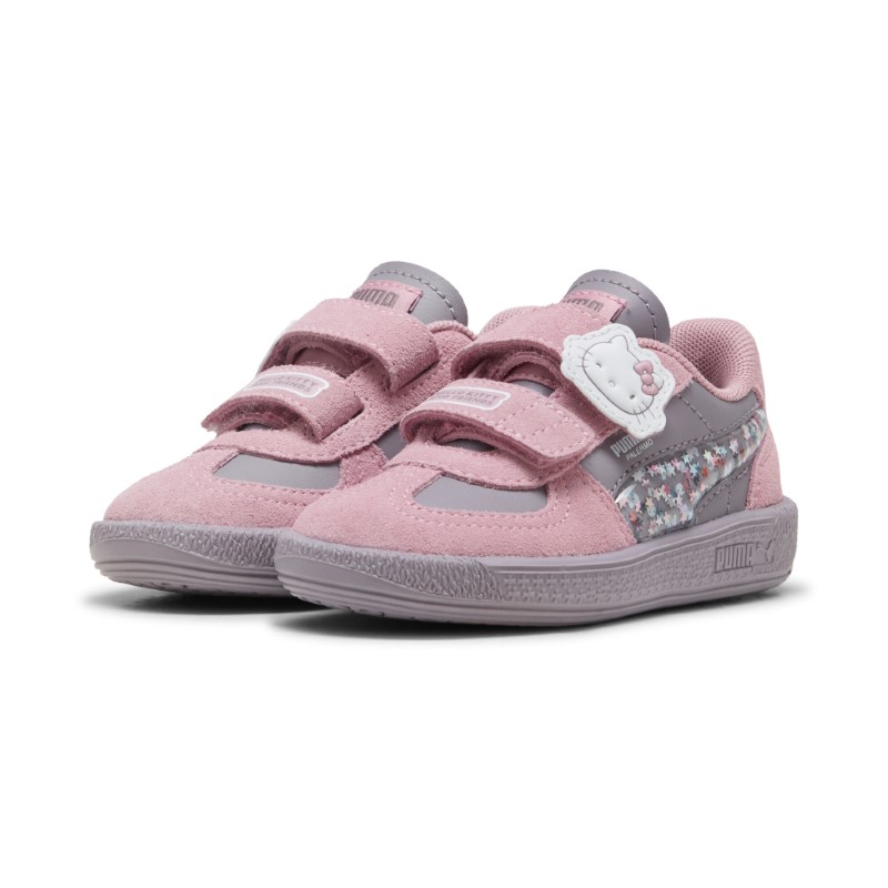 10月2日発売｜PUMA x SANRIO CHARACTERS ハローキティの“ハッピープレイス”をテーマにしたコレクション